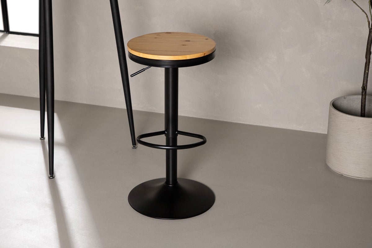 Conway Barstol | Venture Design | Tibergs Möbler