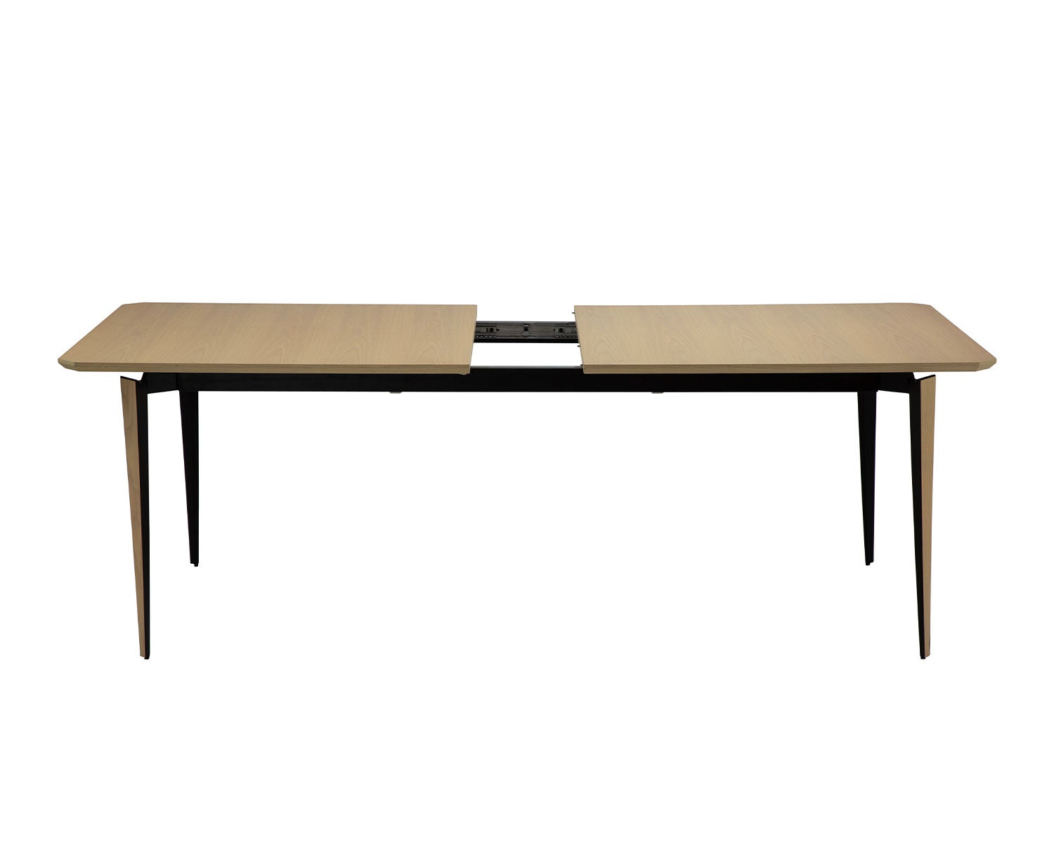 Edge Matbord 100x200-300 | Vitbetsad Ek | Dan-Form | Tibergs Möbler